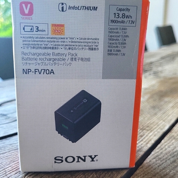 Sony | Other | Sony Rechargeable Battery Pack Npfv7a | Poshmark